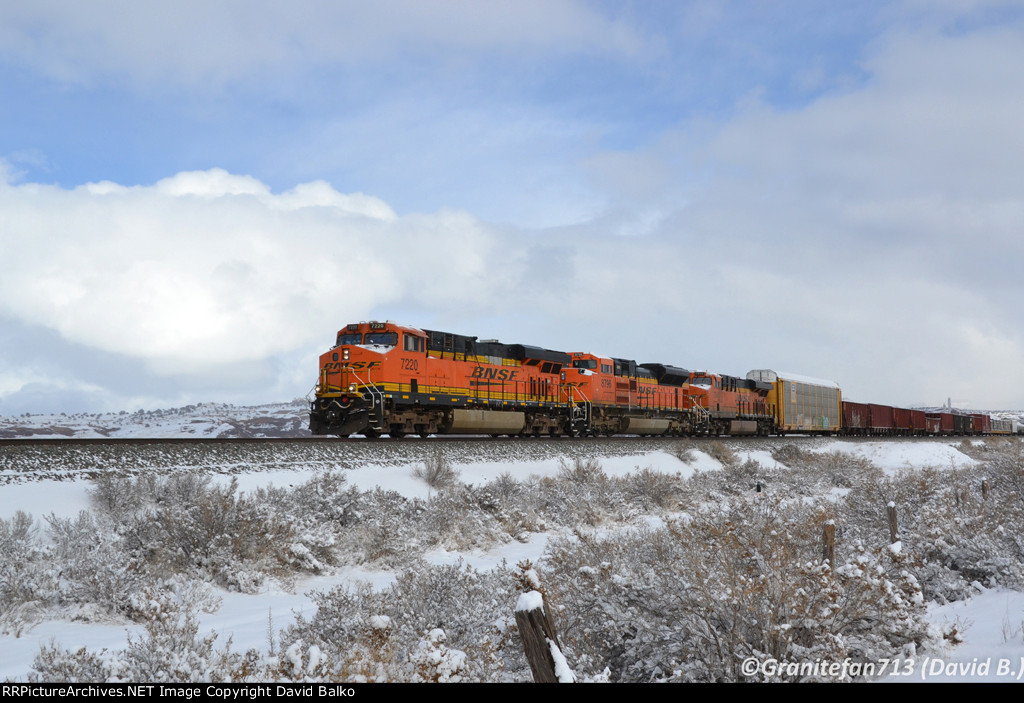 BNSF 7220